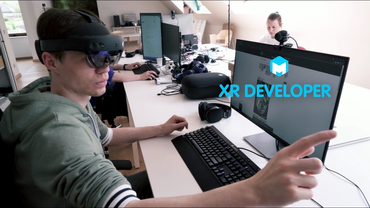 Smart XR Developer - YouTube