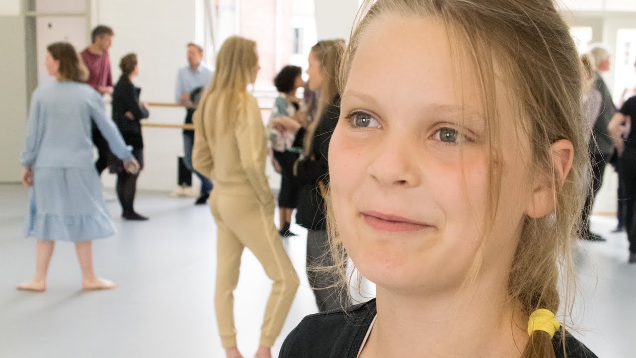 Ballet Akademiet i Aarhus tiltrækker børn og unge som elsker at danse ...