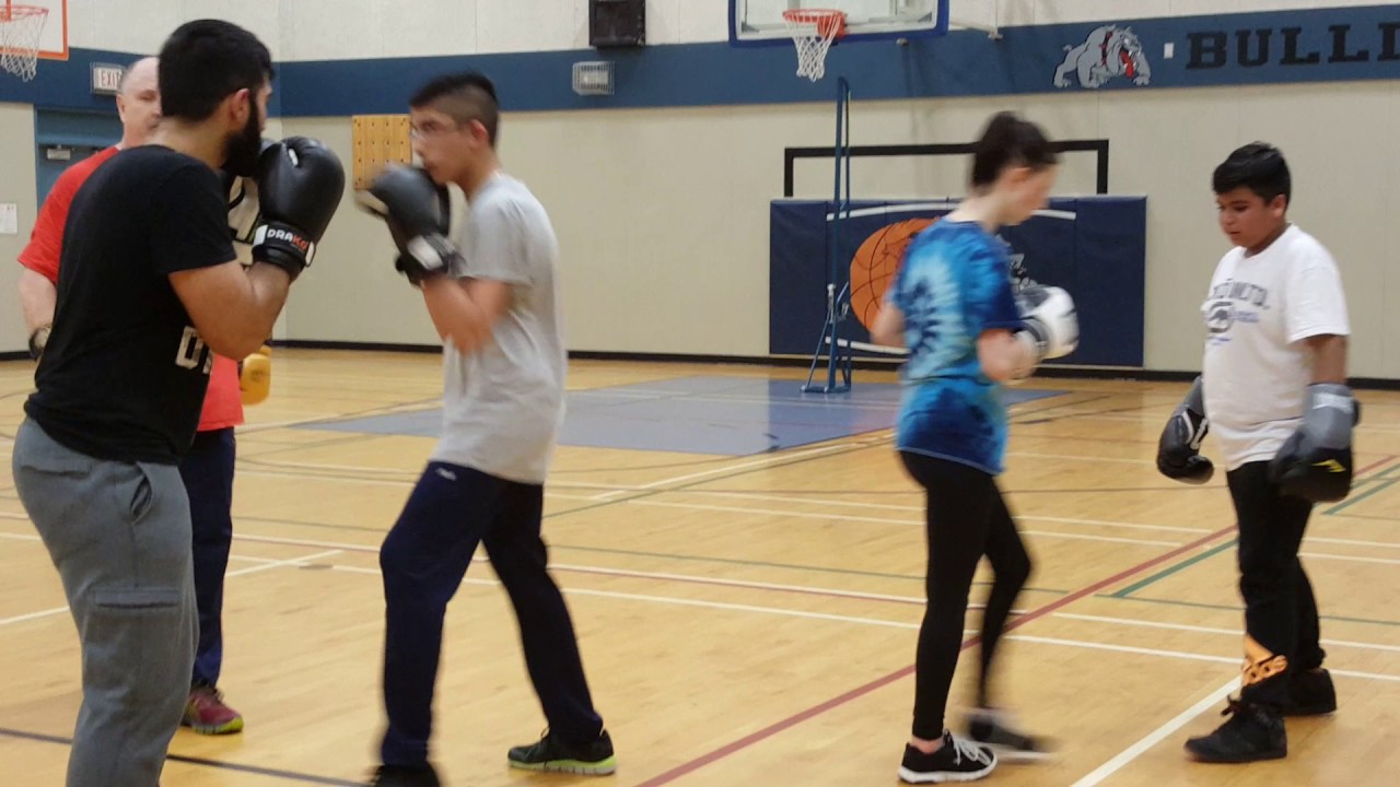 Boxing Practice at Colleen & Gordie Howe Middle School in Abbotsford ...