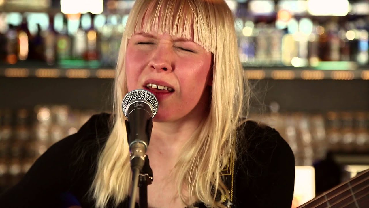 Mhoo.Take My Hand.Live.TV Vestfold.2013 - YouTube