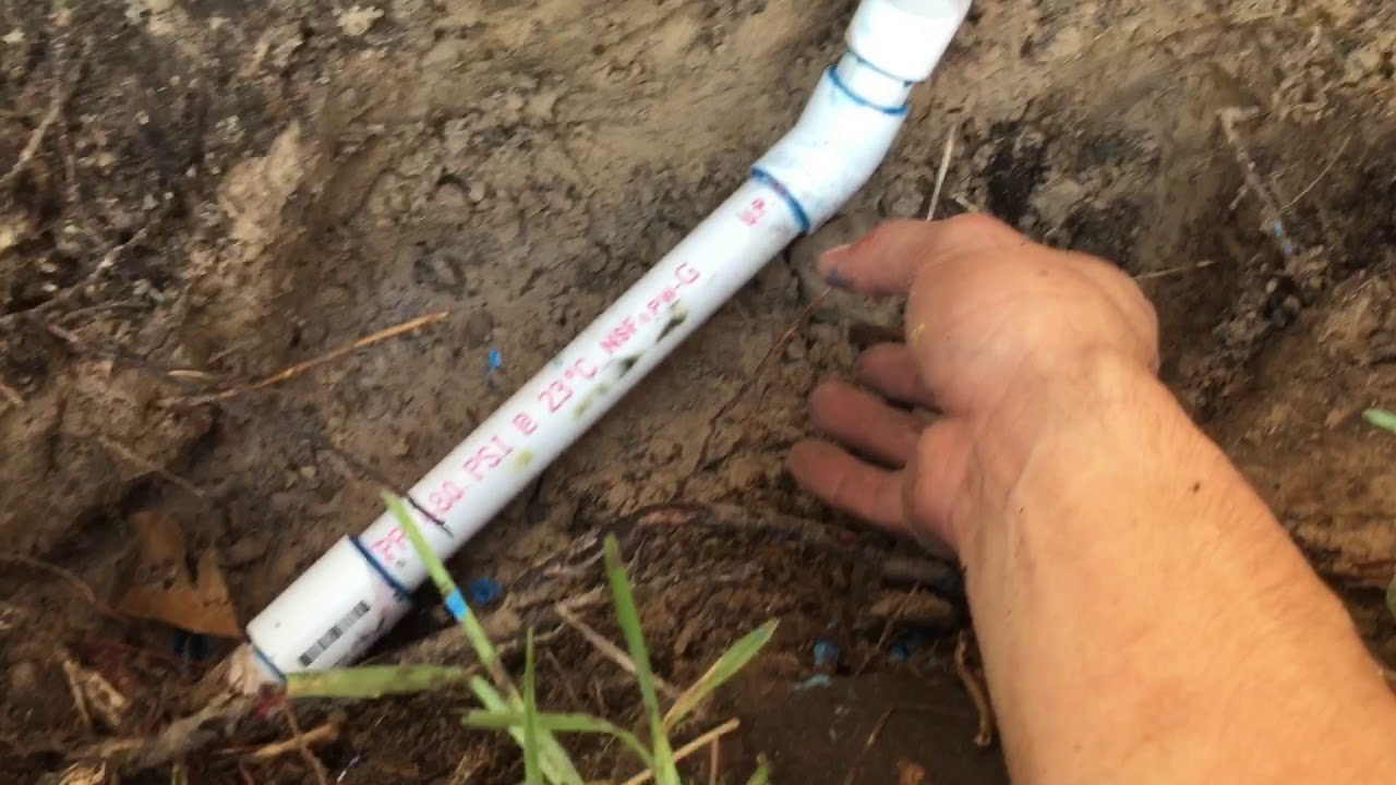 Yard Leak on main water riser going into home - YouTube