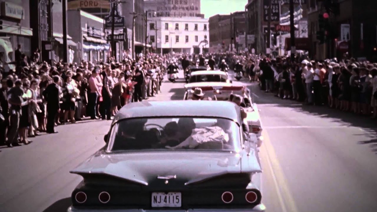 A clip of JFK's motorcade in Dealey Plaza is here. #ArmyNavy - YouTube