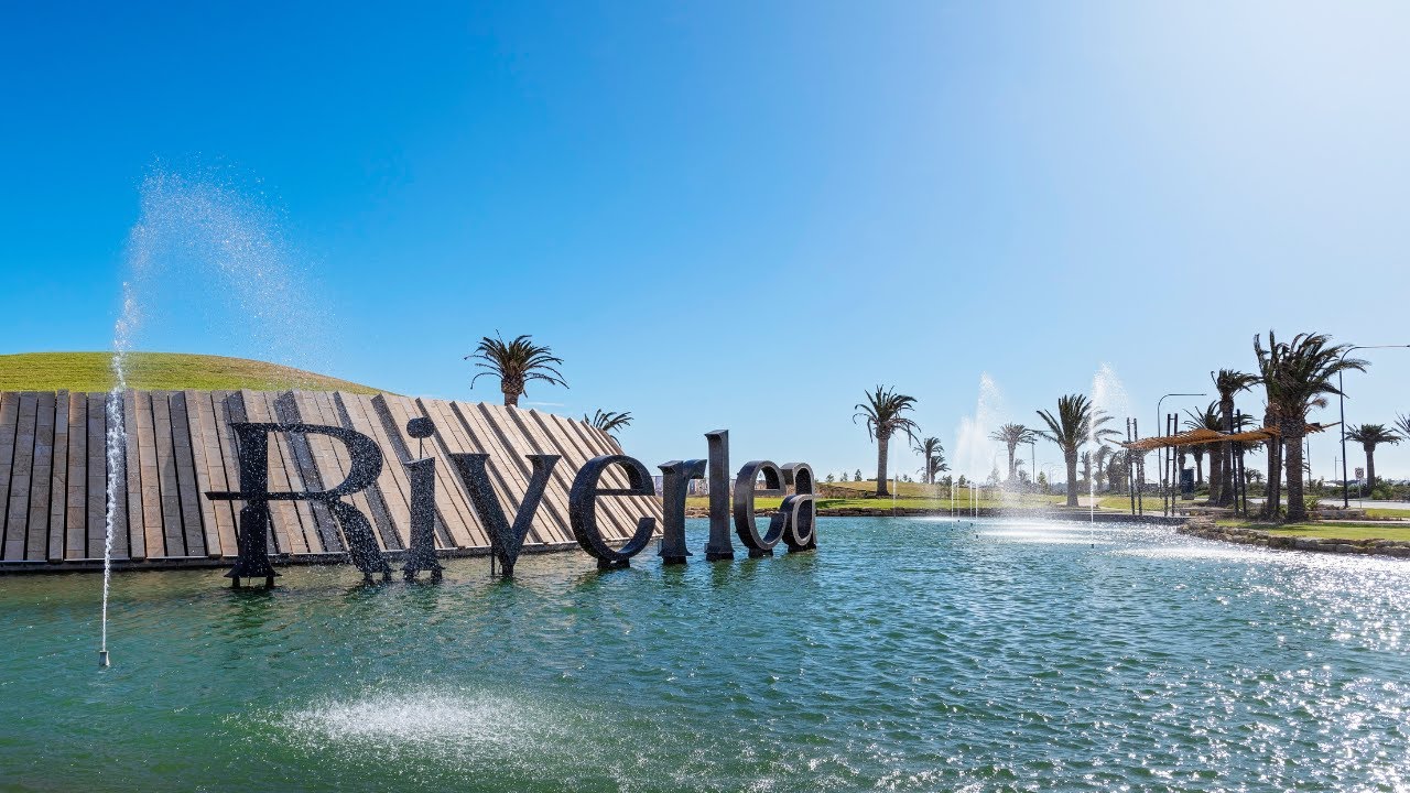 Creating the Riverlea Entry Lakes - YouTube