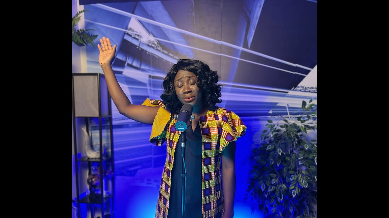 Pure worship by Min. Caroline Dodd - YouTube