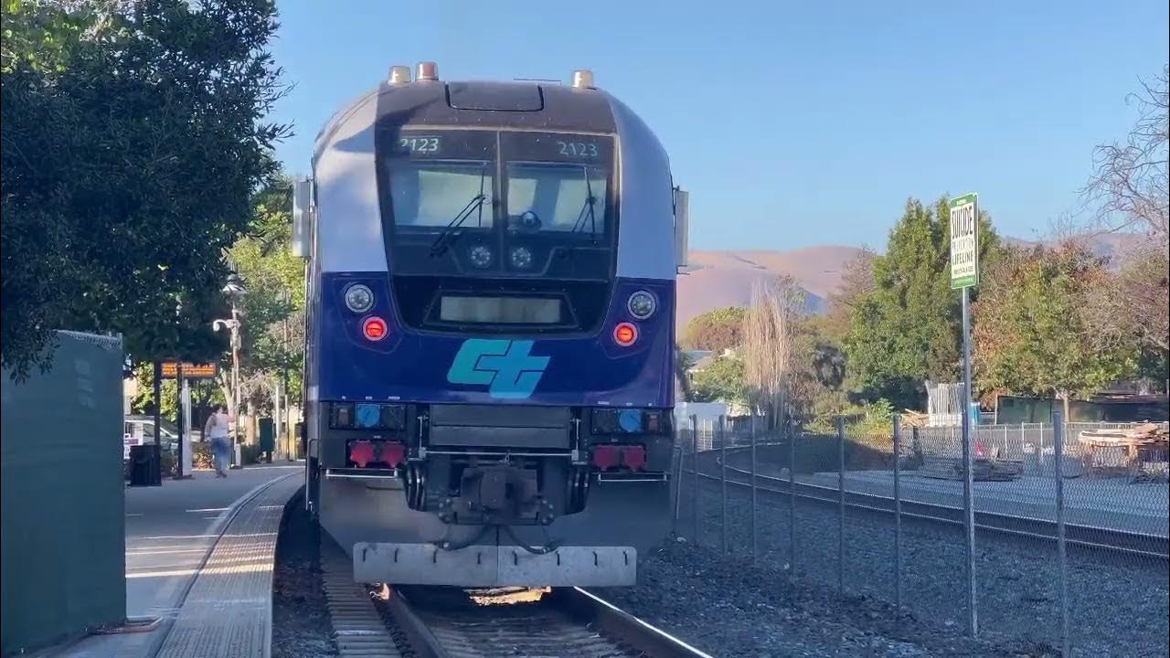 Railfanning at Fremont on 8/23/2022 FT Amtrak Capitol Corridor trains and Union Pacific - YouTube