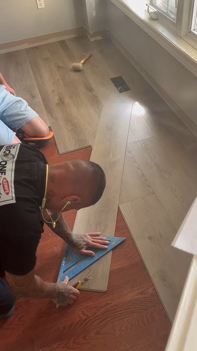 HOW TO MEASURE AND CUT ANGLES ON VINYL PLANK FLOORING INSTALLATION # ...