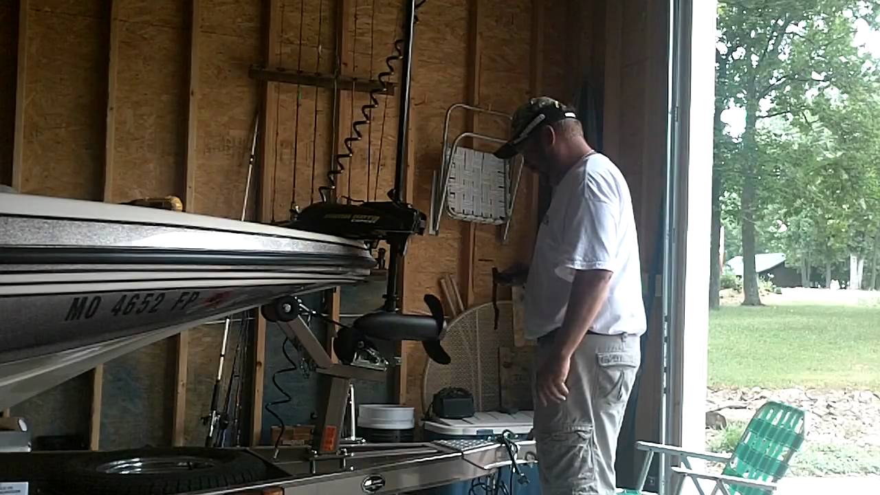 Tips 'n Tricks 17: MinnKota Cool Co-Pilot - YouTube
