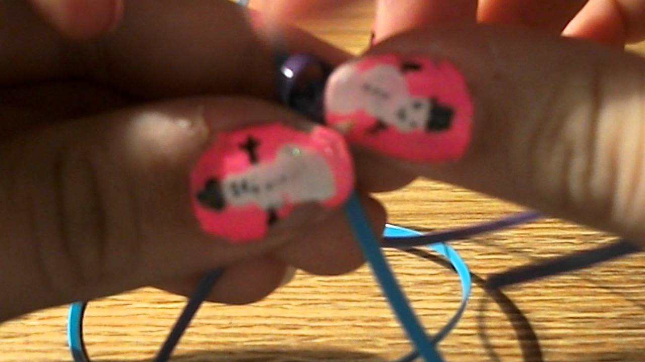 How to do the circle boondoggle stitch - YouTube