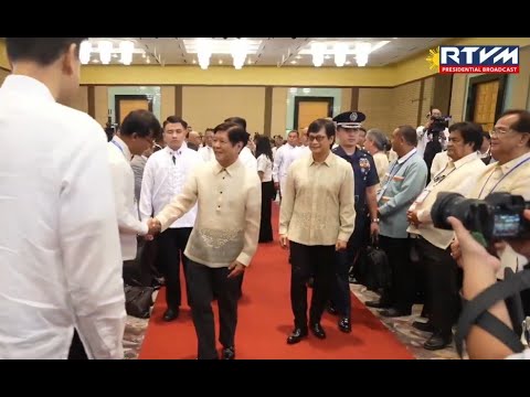 President Ferdinand R. Marcos Jr. graces the Philippine Mayors Forum at ...