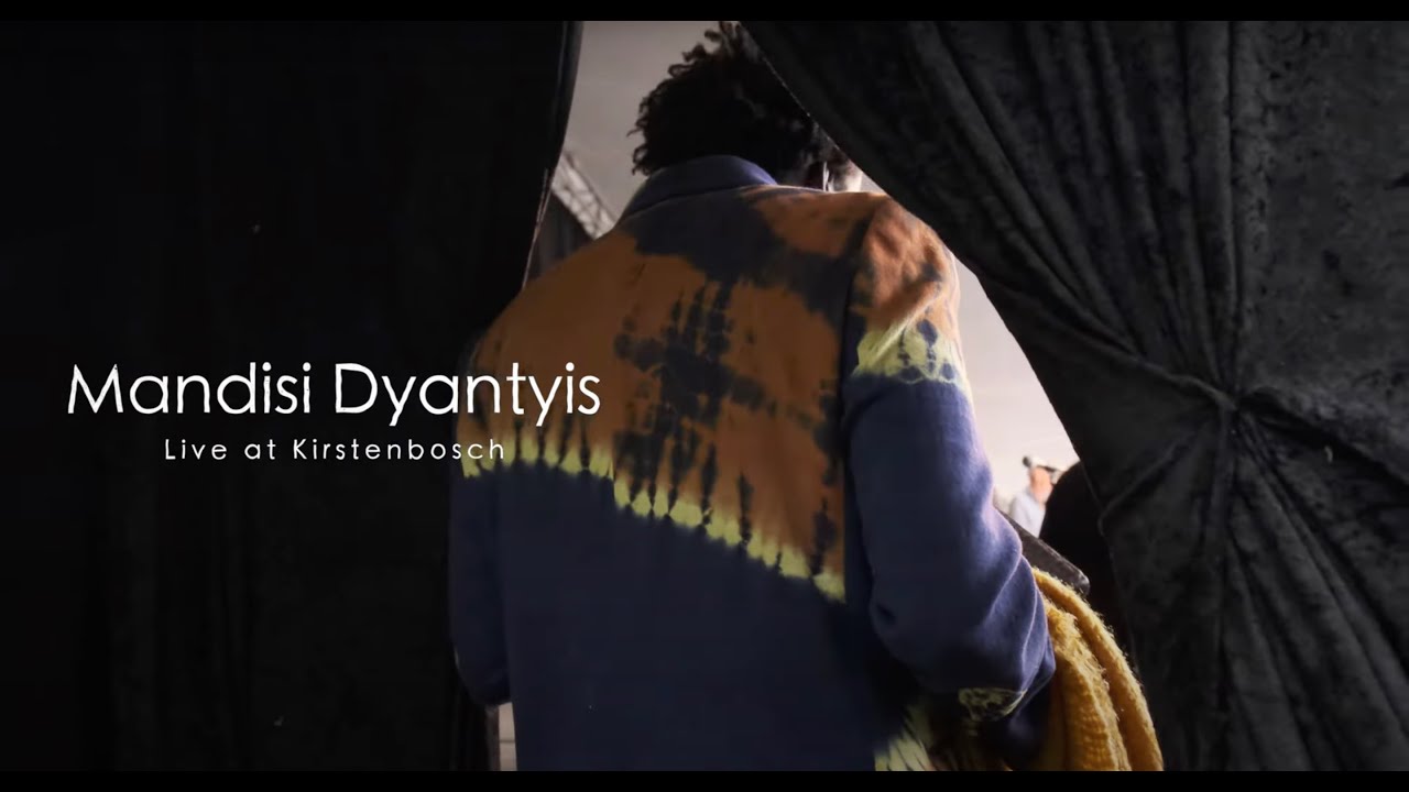 Mandisi Dyantyis Live at Kirstenbosch (BTS) - YouTube