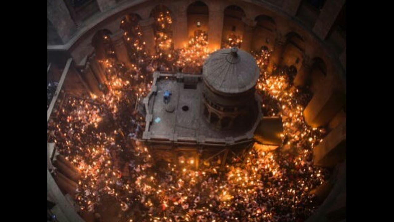 Amazing moment Miracle of Holy Fire,one of the greatest miracle of God ...