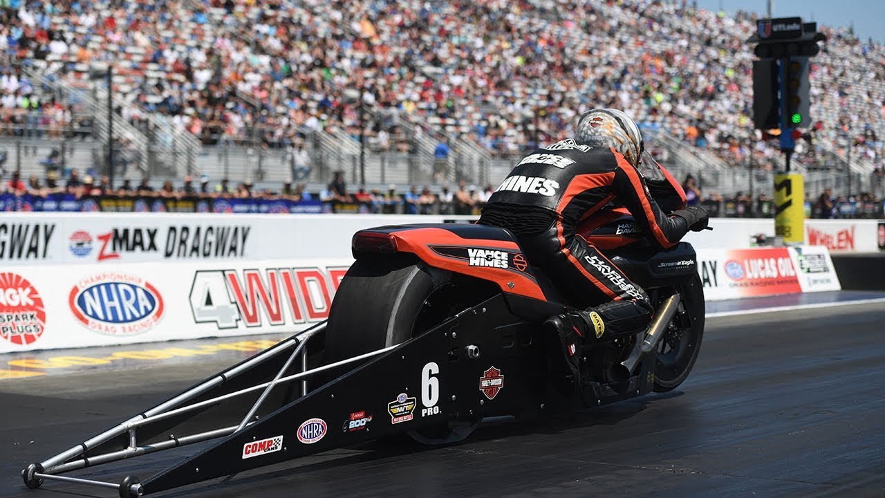 Andrew Hines races to his 50th win - YouTube