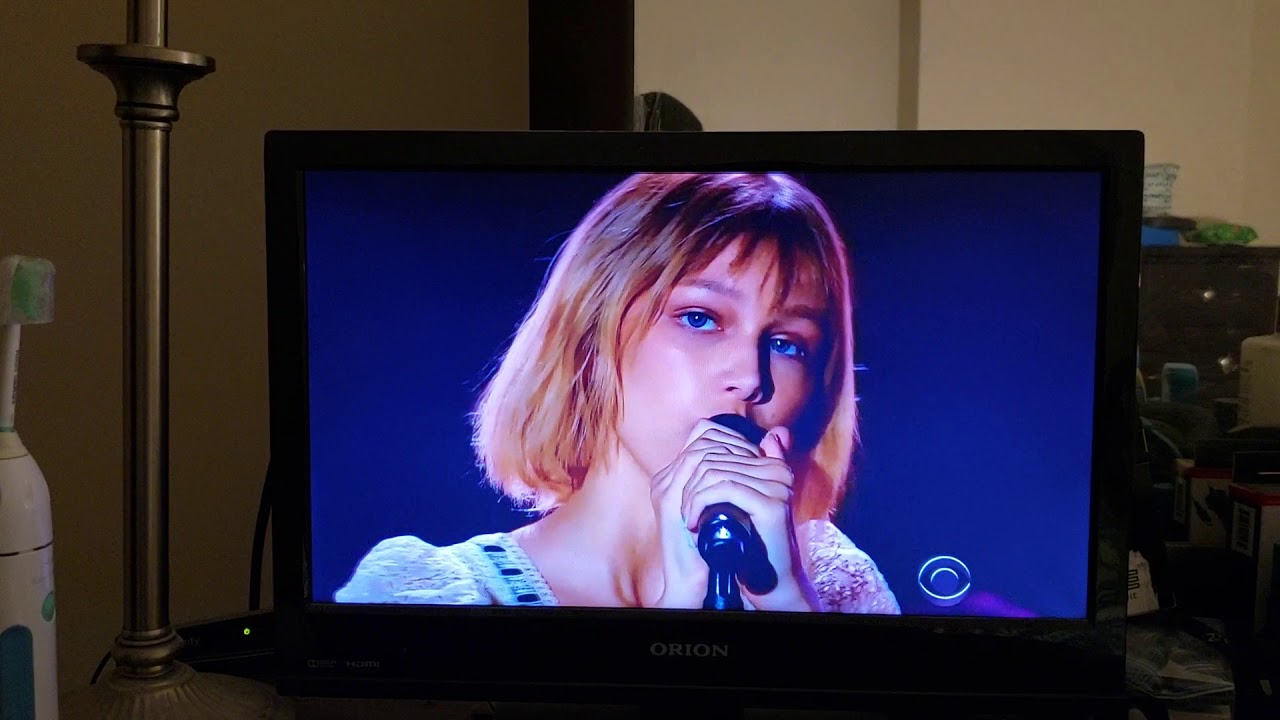 Grace Vanderwaal Performs Escape My Mind On The Late Late Show With ...