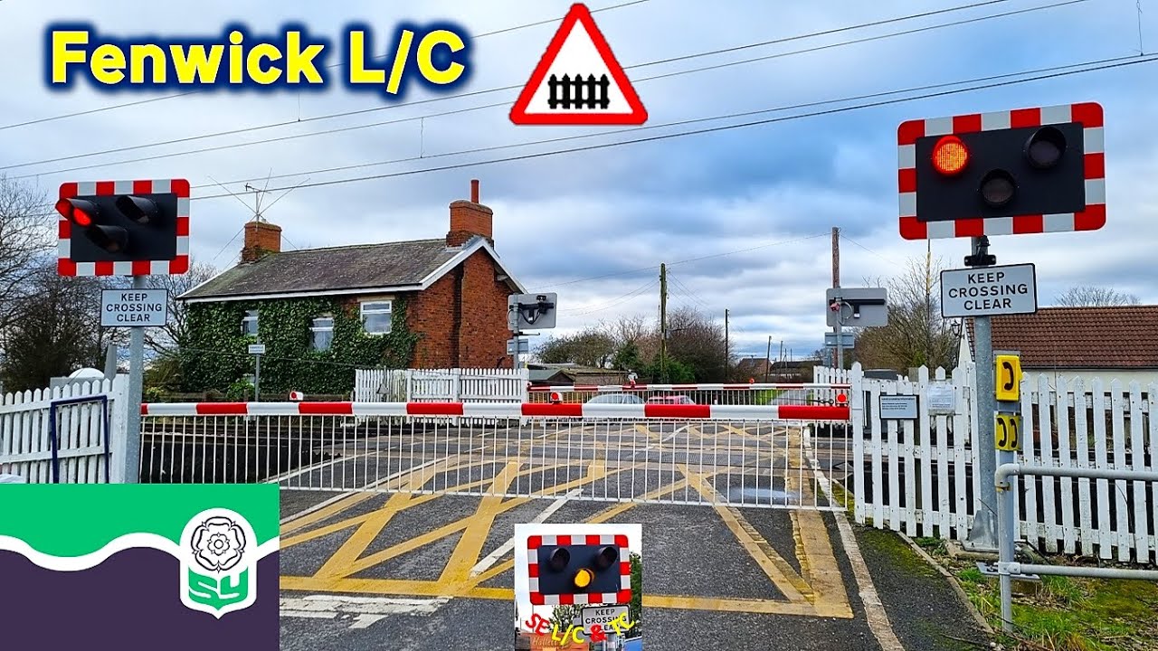 Fenwick Level Crossing, South Yorkshire - YouTube
