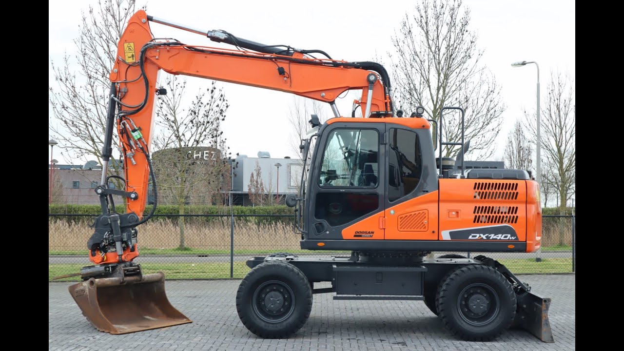 Doosan DX140W-5 REF: 112351 - YouTube
