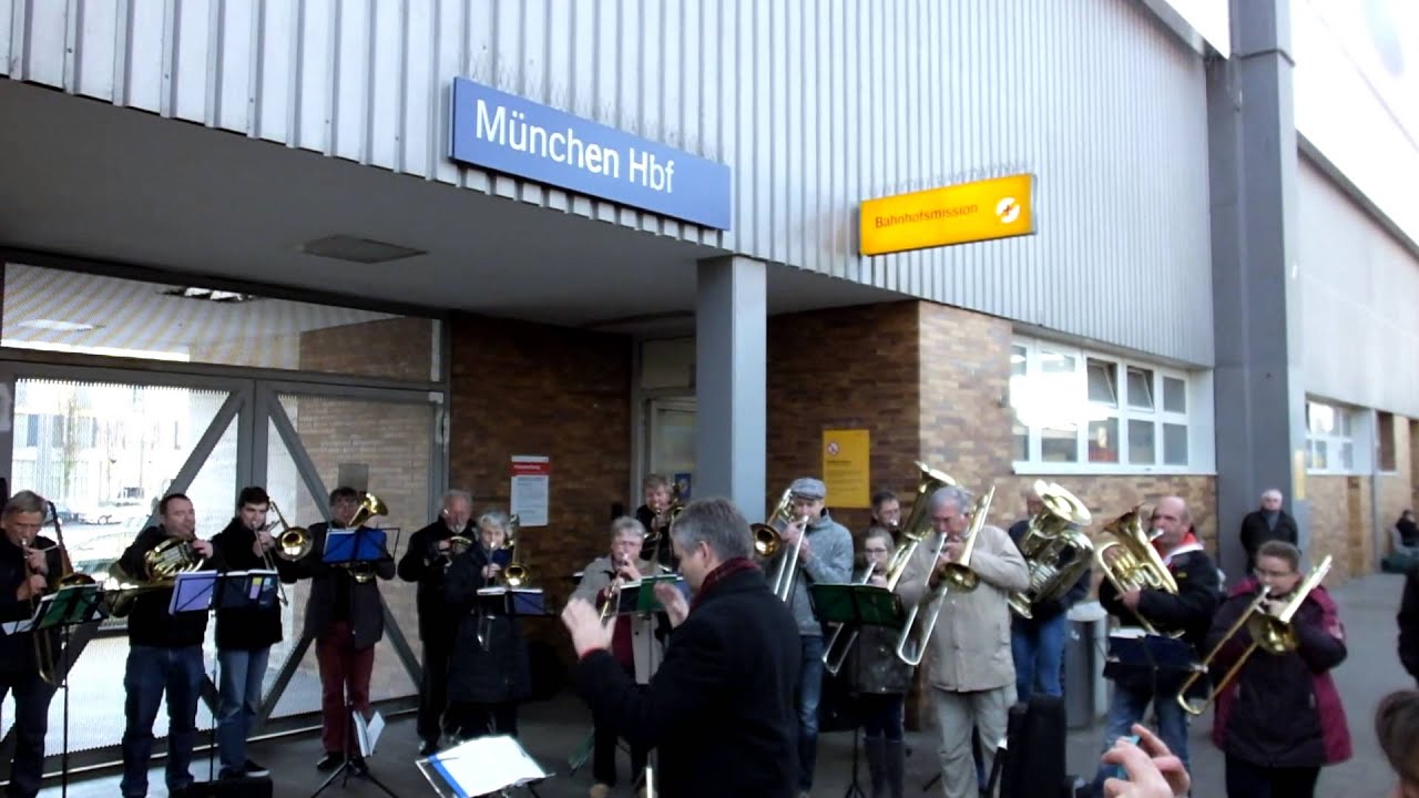 Munich Hbf open classical playing singing orchestra Germany New year ...