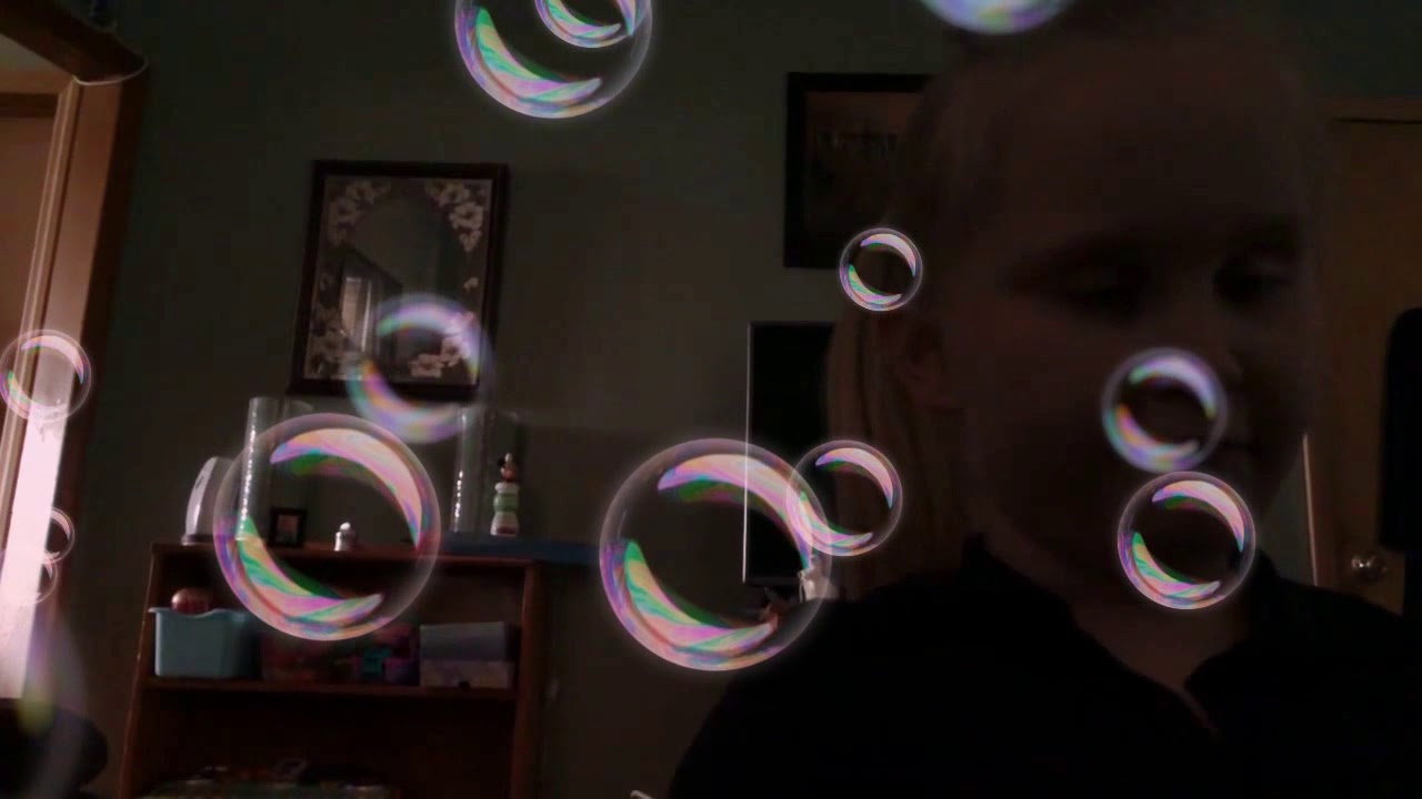Making food in my kitchenWhat’s the bubbles floating on the front - YouTube