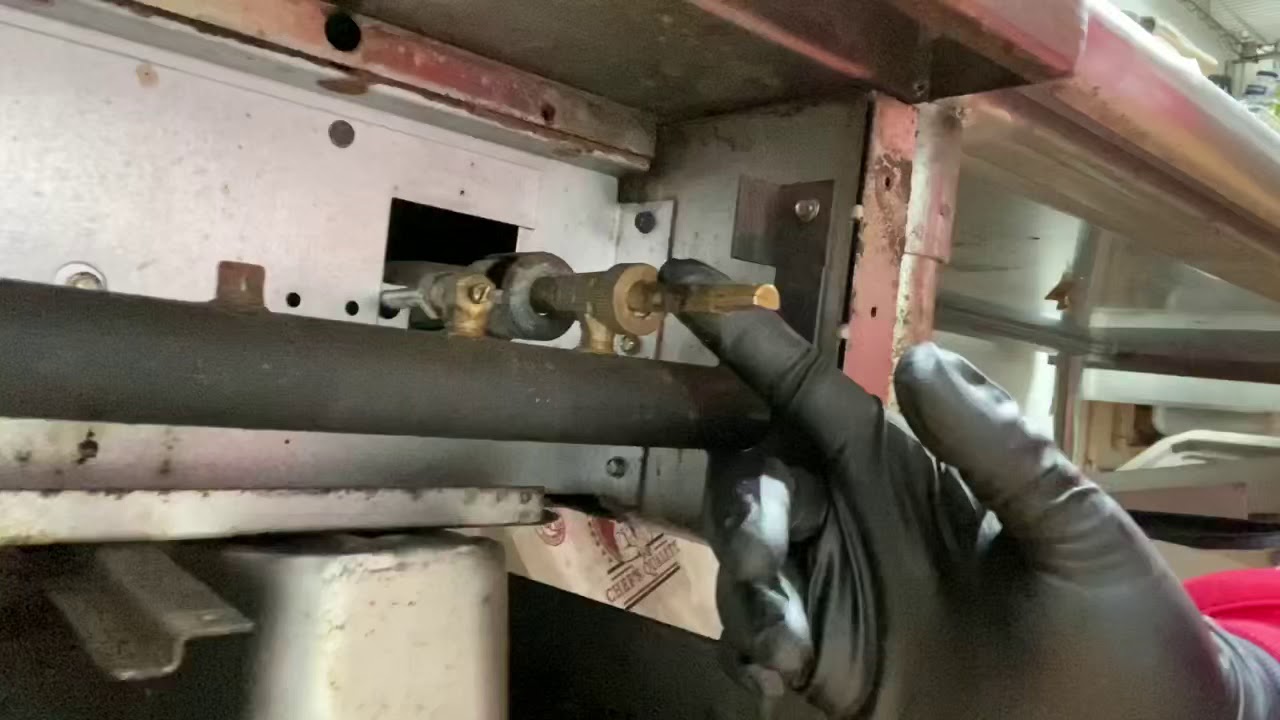 Fixing Leaky Gas Valve on Pro Series Toastmaster Commercial Flat Top ...