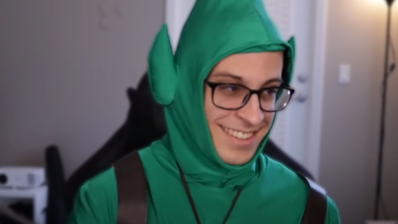 A completely normal stream. - YouTube