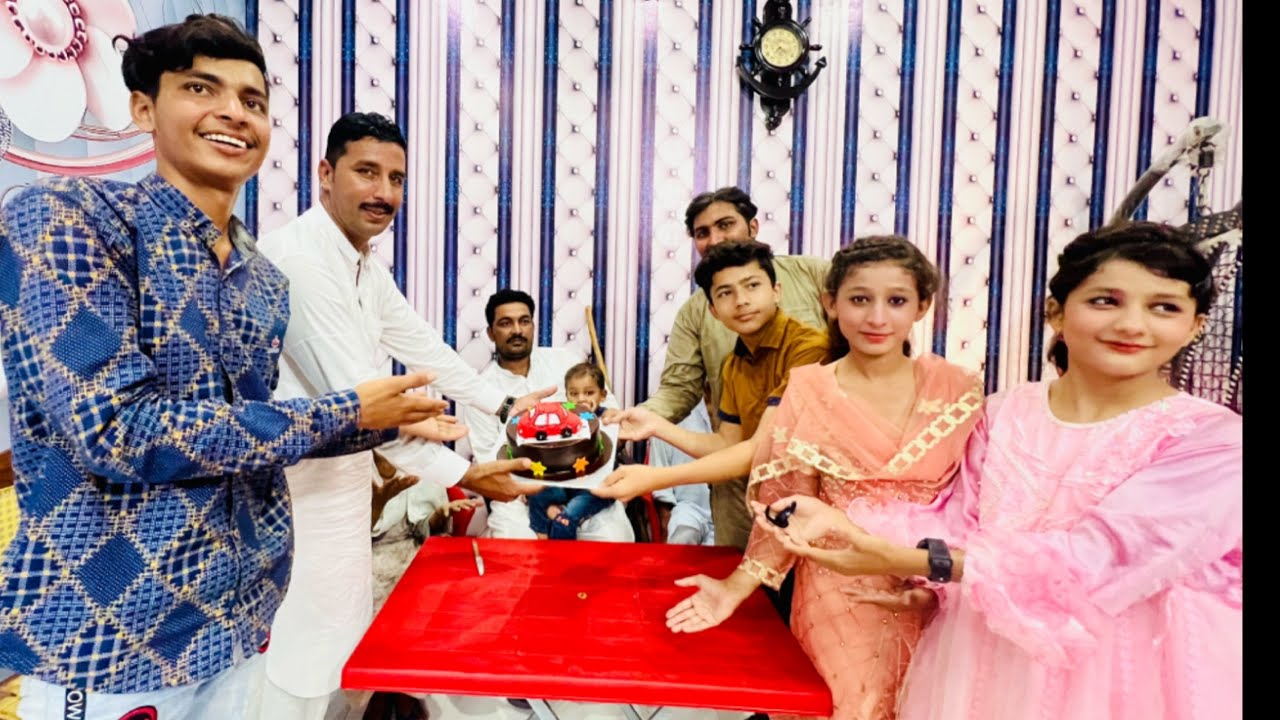 Birthday Party Enjoy🥳😋Ladla jutt vlogs - YouTube