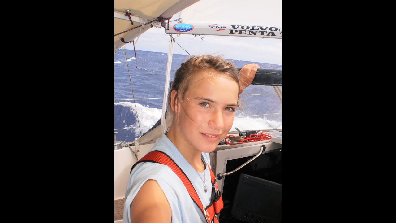 Laura Dekker setting off from Gibraltar on her solo circumnavigation ...