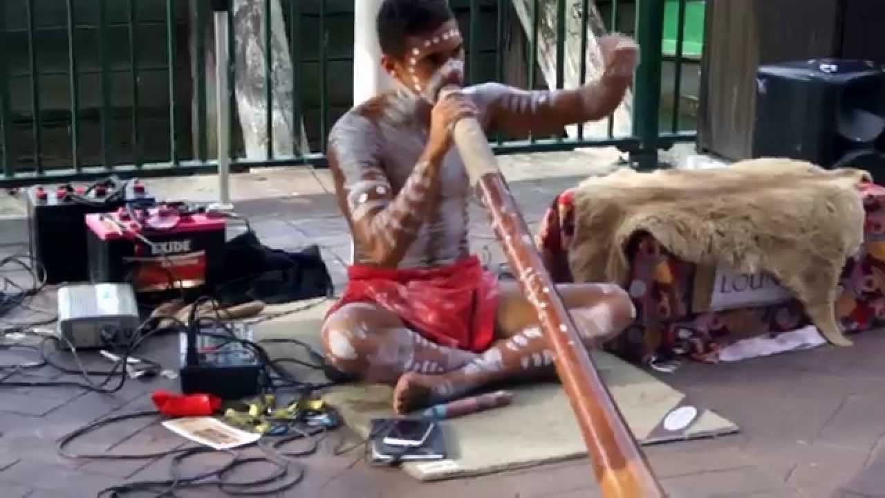 Australian Aboriginal Music - YouTube