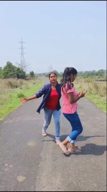 Don't Disturb Me 😡😒😤 | chahoonga Main tujhe Hardam🤣#Shorts#Dance# ...