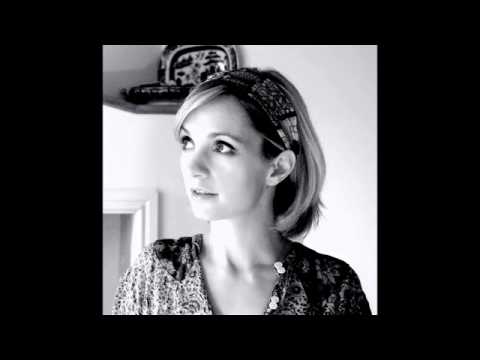 Cara Elizabeth Dillon - Man In The Rain - YouTube