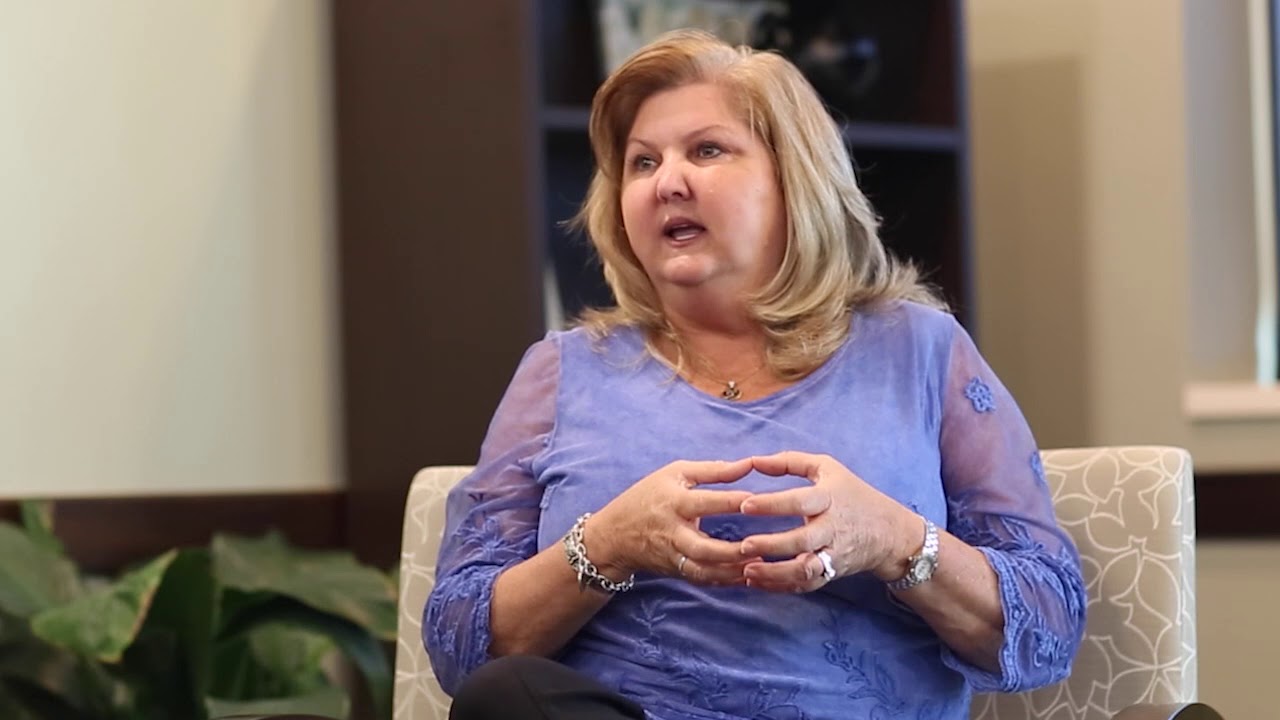 Interview 002 Peggy v002b - YouTube