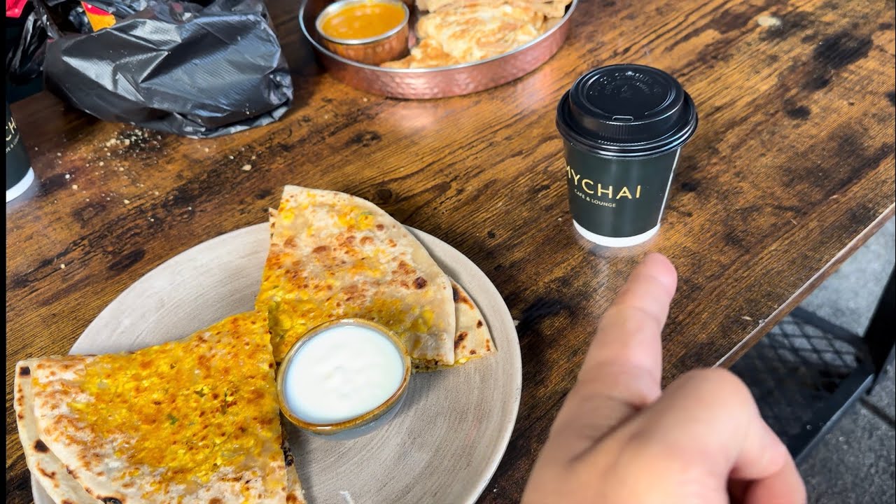 Breakfast m paneer paratha with chai #viral #vlog #uk #dailyvlog - YouTube