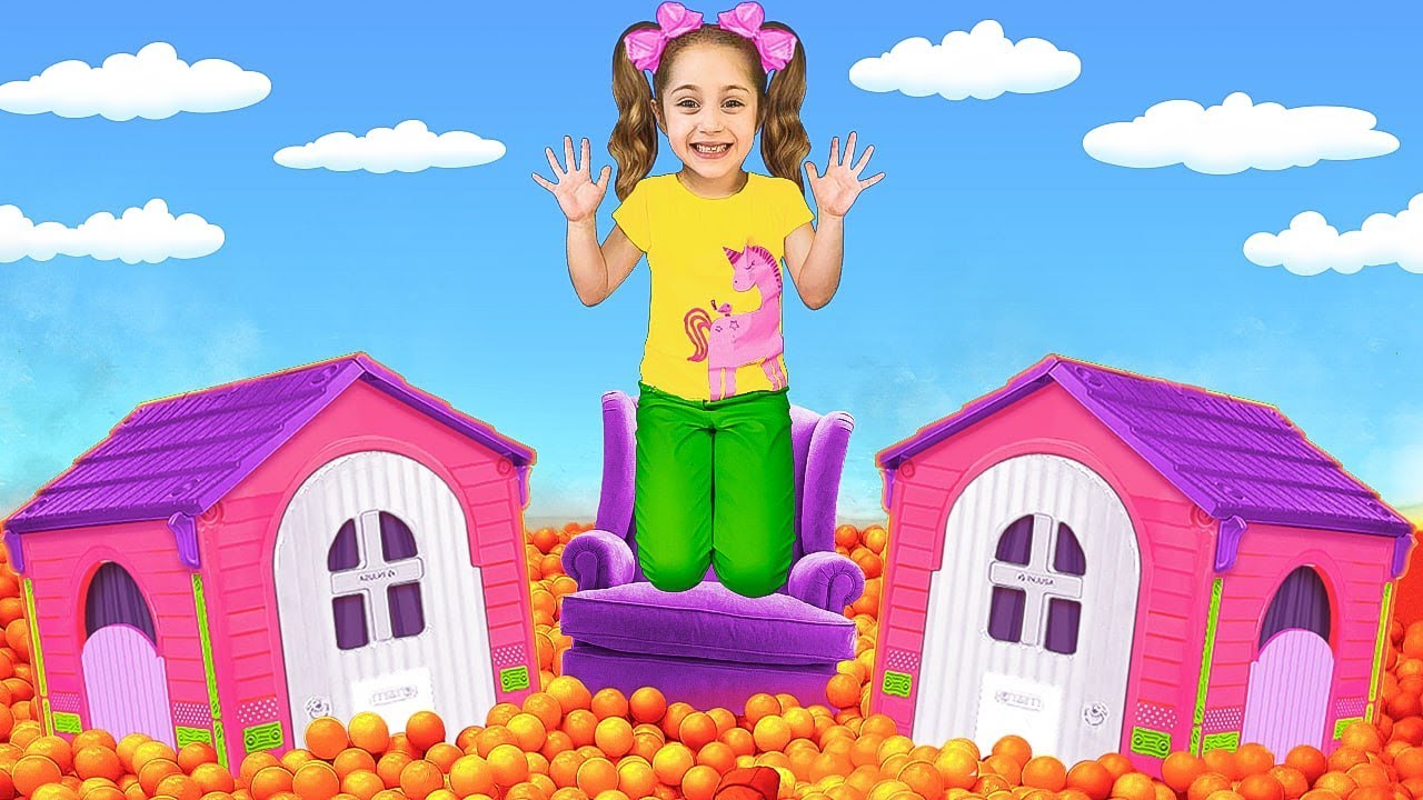 Sasha juega juegos activos con juguetes acuáticos y escapa de la lava ...