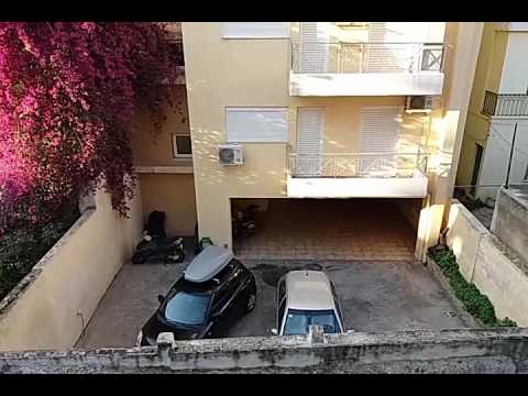 Επεσε δεντρο εξω απ'το σπιτι μου - YouTube