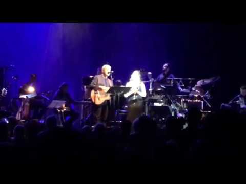 Γιωργος Νταλαρας - Βικυ Λεανδρος Κουρασμενο παλικαρι - YouTube