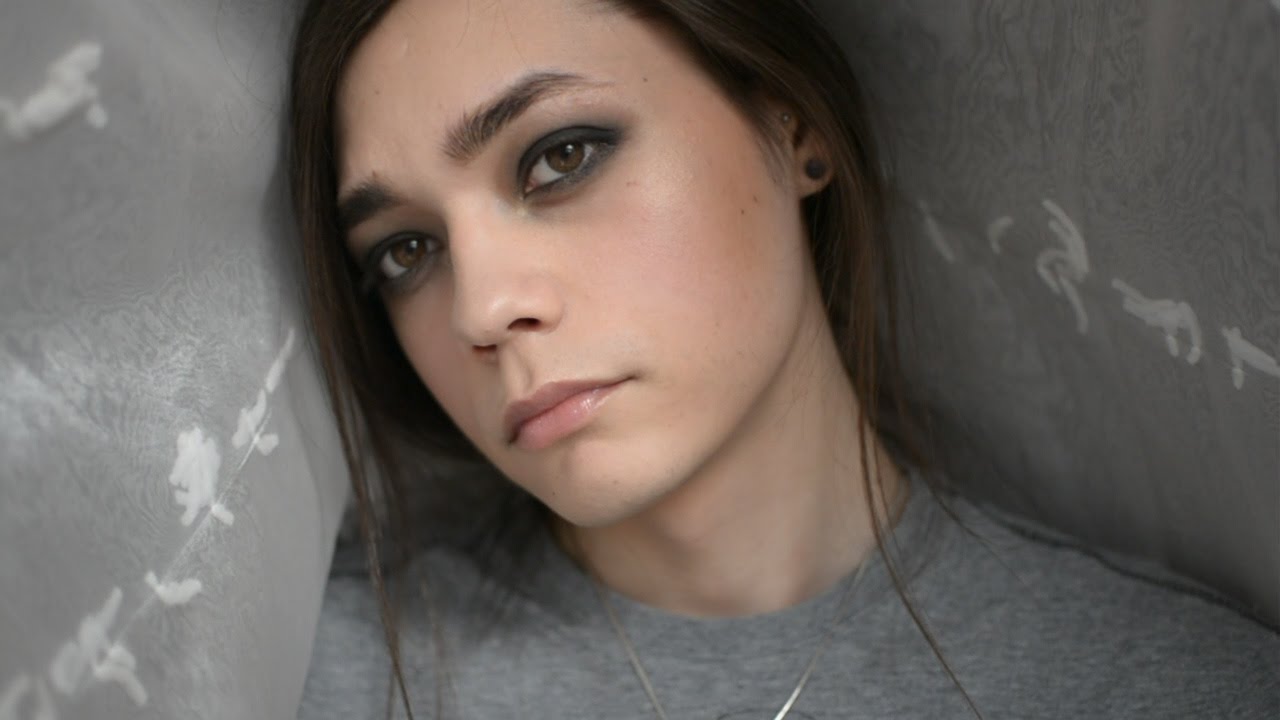 Backstage : Smoke eyes \MegaStarDrop\ - YouTube