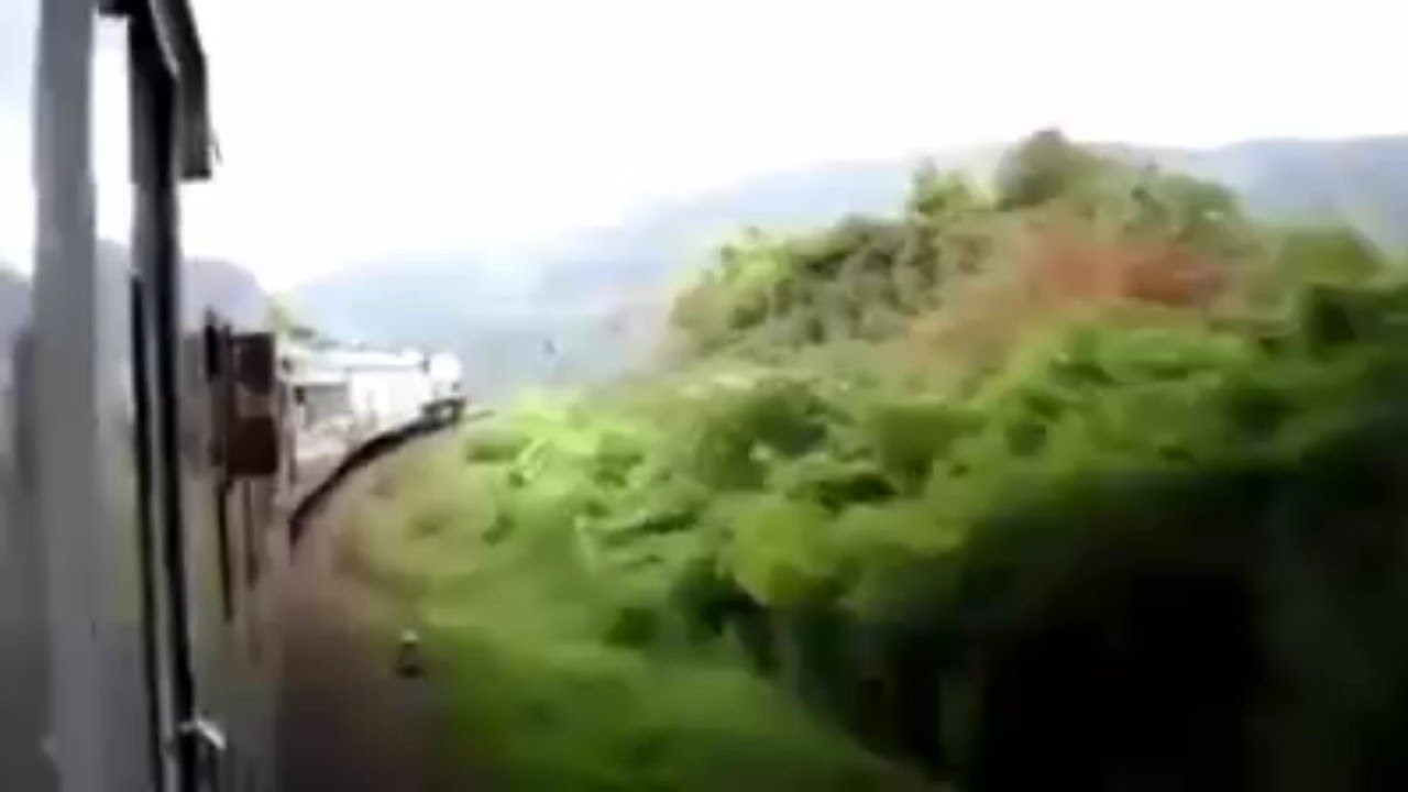 Nge-Bordes di Kereta Api Argo Parahyangan - YouTube