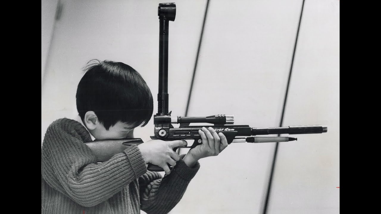 Secret Sam Spy Attache Case Topper Toys 1964 - YouTube