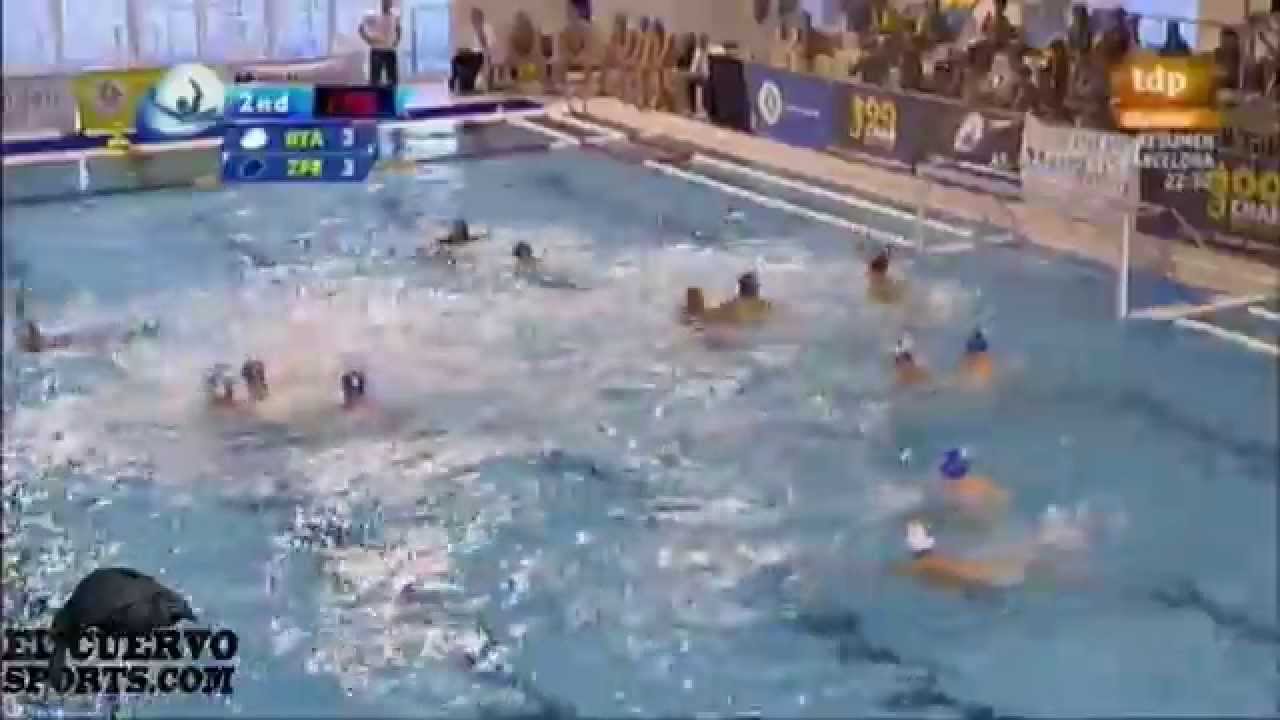 Marc Minguell Smart Weapon water polo - YouTube