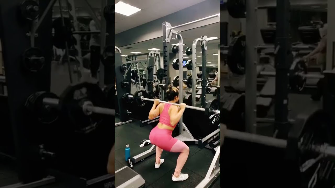 Barbell Back Squat Tutorial | #Shorts - YouTube