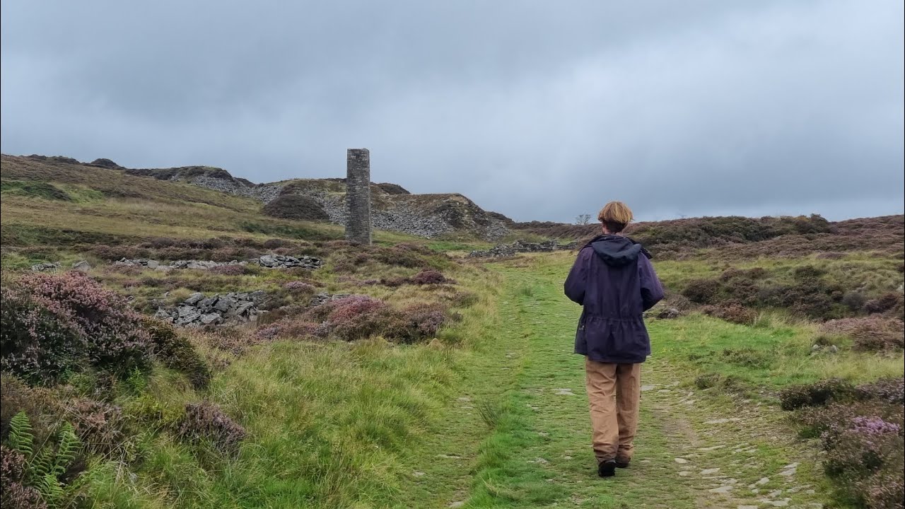 A Hike to the Abandoned Musbury Heights Quarry. Haslingden. Rossendale ...