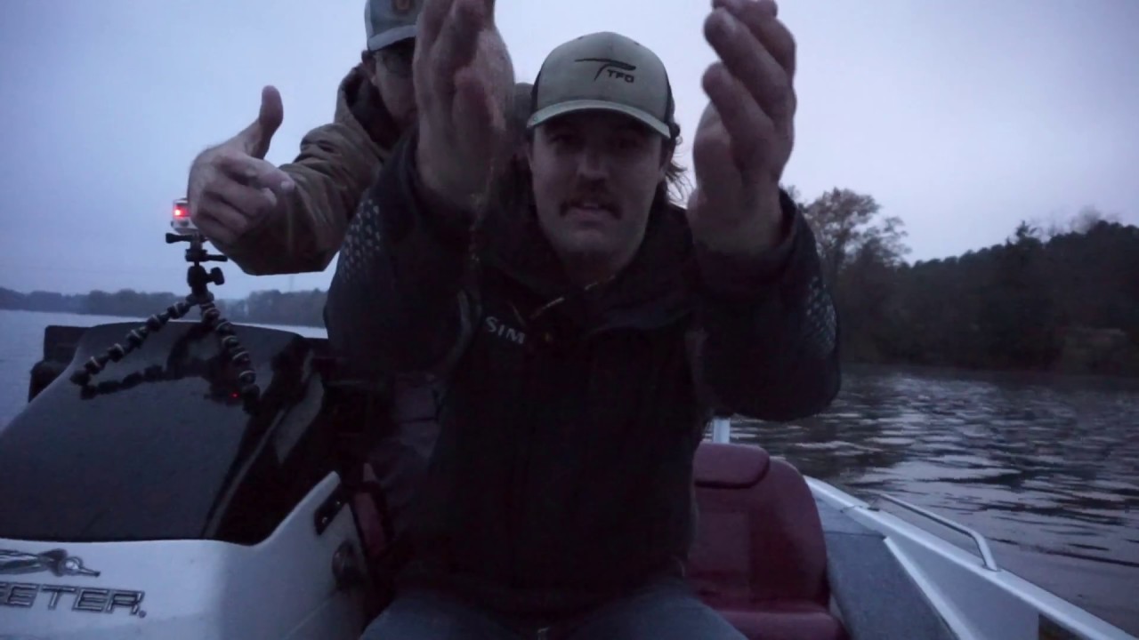 Lake Welsh Texas Bass Fishing - Guided Bass Fishing Trips - YouTube