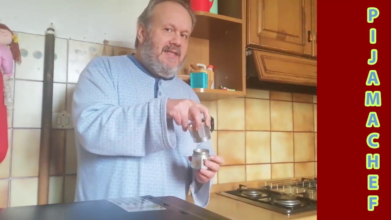 Come avvitare la moka. Un buon caffè con Pijama Chef tutorial! - YouTube