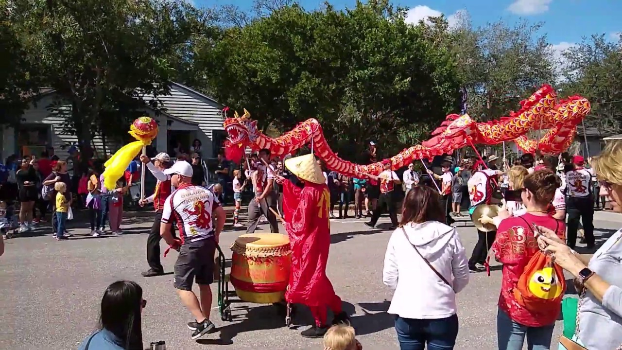 Stay Strong, China! Stay strong, Wuhan! 中国，加油！武汉，加油！ - YouTube