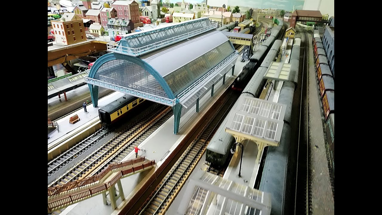 Model Railways 00 Gauge -"Under the (Faller) Canopy - YouTube