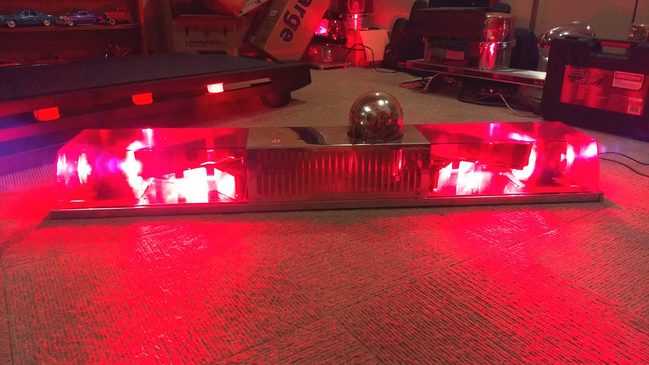 Federal Signal Twinsonic 12X lightbar with Visibeam add on - YouTube