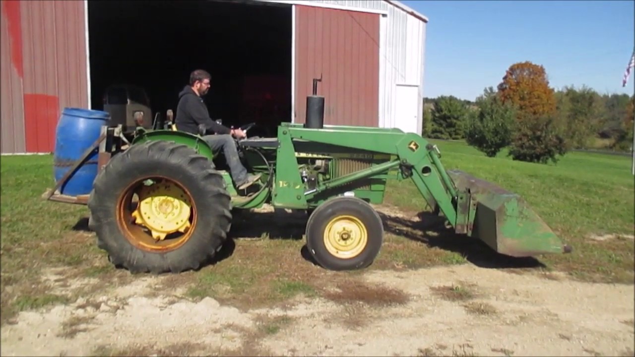 1976 John Deere 2240 Diesel Tractor with John Deere 145 Loader - YouTube