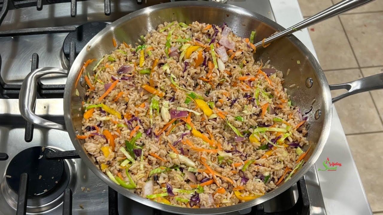 I Wish I knew This Friend Rice Recipe Before Now 😋 This Rice & Beans ...