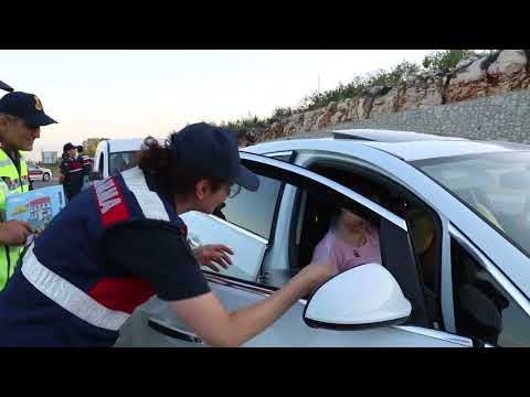 Jandarmadan ‘şok yol kontrol ve arama’ uygulaması