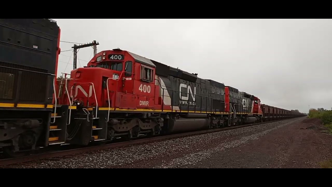 DMIR 408 leads U71081 at the Meadowlands - YouTube