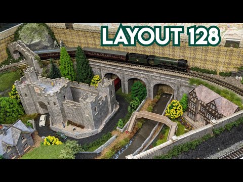 SUITCASE TRAIN - LAYOUT 128 (SOLD) - YouTube