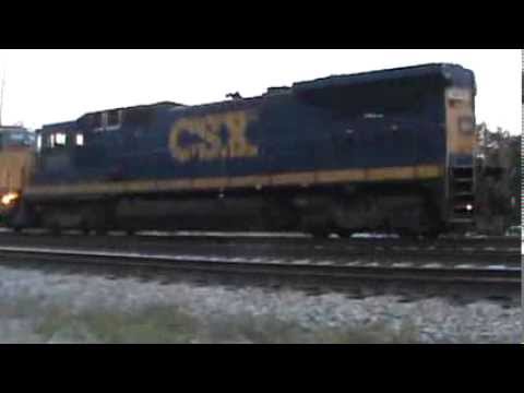 CSX 5970 leads CSX A745-28 in Fairburn, GA - YouTube